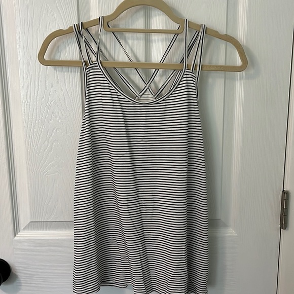 Roxy | Tops | Roxy Tank | Poshmark